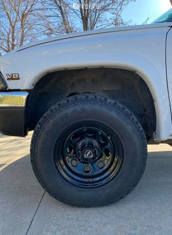 2000 Dodge Dakota with 15x8 -19 Pro Comp Series 97 and 255/70R15 ...