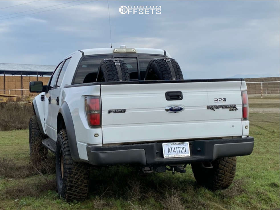 2012 Ford Raptor with 17x9 -12 Method Mr312 and 37/12.5R17 BFGoodrich ...