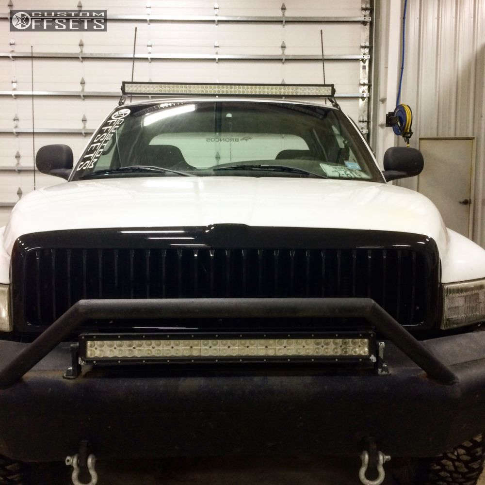 2001 Dodge Ram 1500 with 16x8 10 Ultra Maverick and 29/10.5R16 Goodyear ...