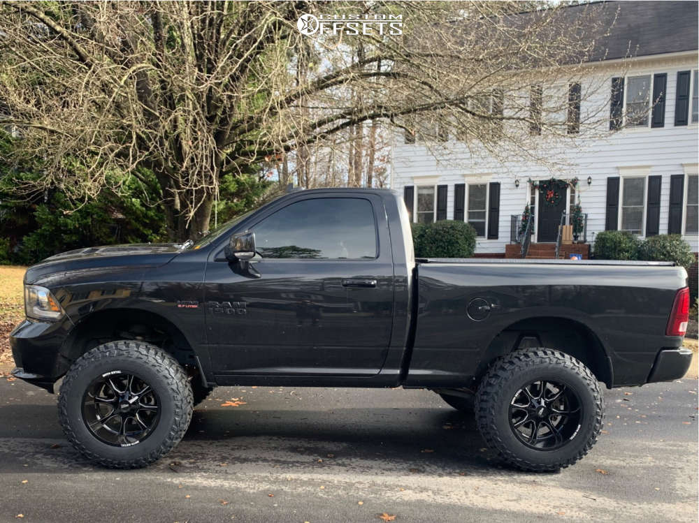 2016 Ram 1500 with 20x12 -44 Moto Metal Mo970 and 37/12.5R20 ...