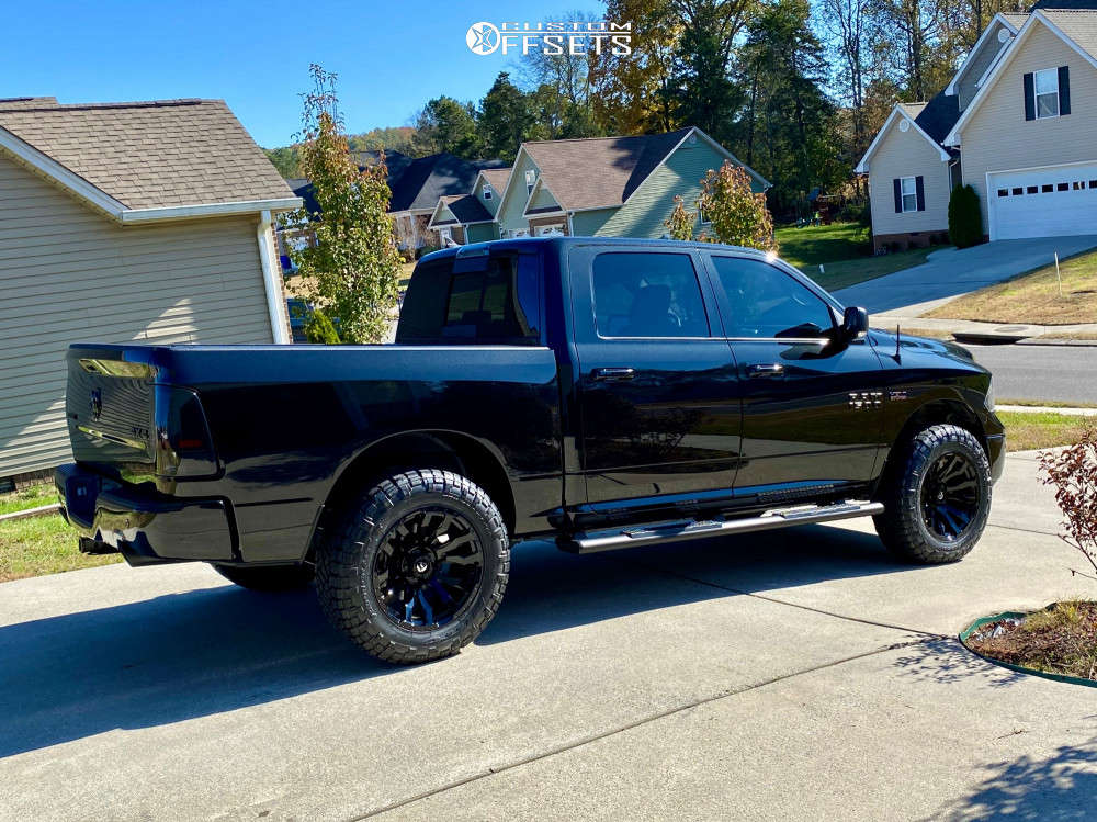 2018 Ram 1500 with 20x10 -18 Fuel Blitz and 35/11.5R20 Nitto Ridge ...