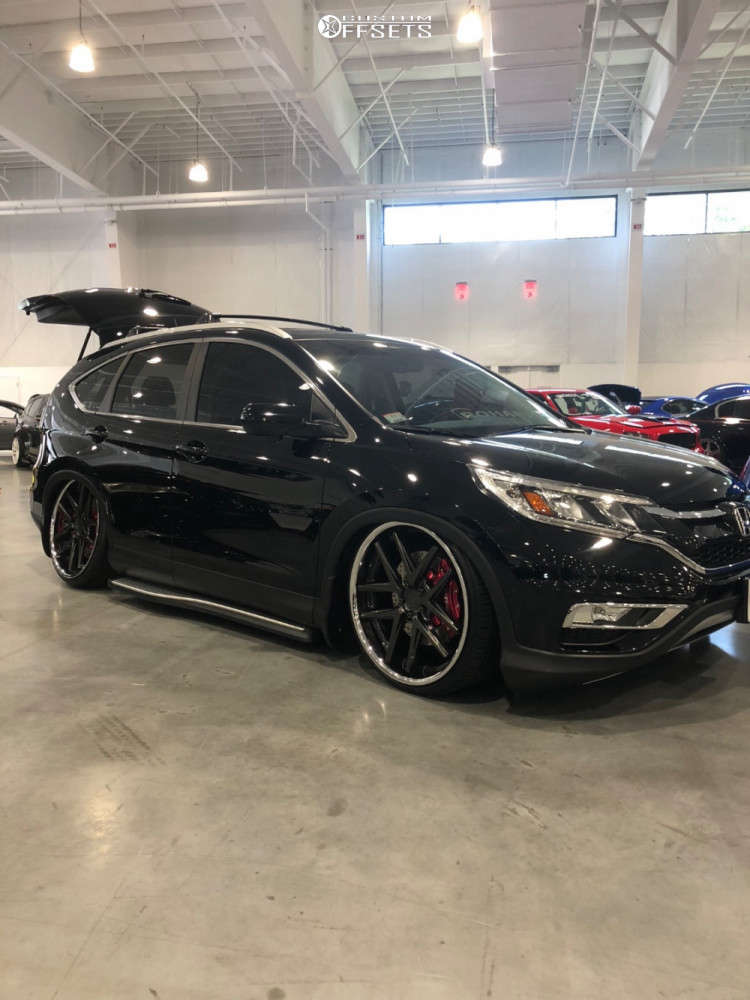 2015 Honda CR-V with 22x9 35 Rohana Rc9 and 235/35R22 Lexani Lx-twenty ...