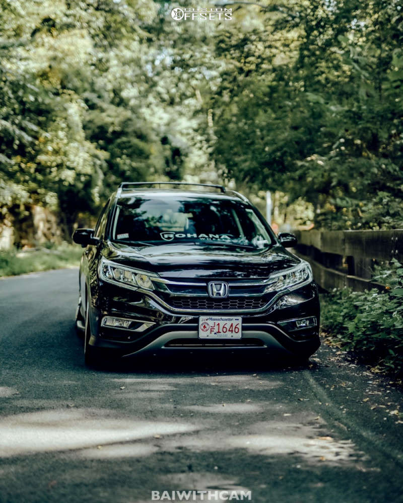 2015 Honda CR-V with 22x9 35 Rohana Rc9 and 235/35R22 Lexani Lx-twenty ...