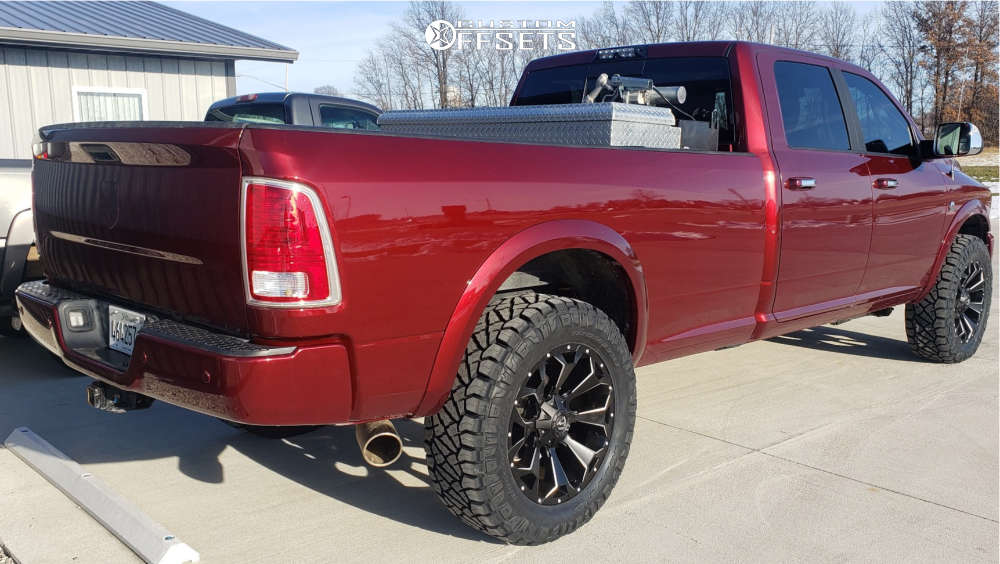 2018 Ram 3500 with 22x9.5 20 Fuel Assault and 37/12.5R22 Nitto Ridge ...