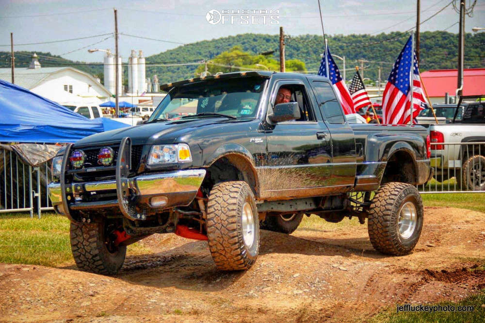 2000 Ford Ranger with 15x10 -44 American Racing Ar23 and 33/12.5R15 ...