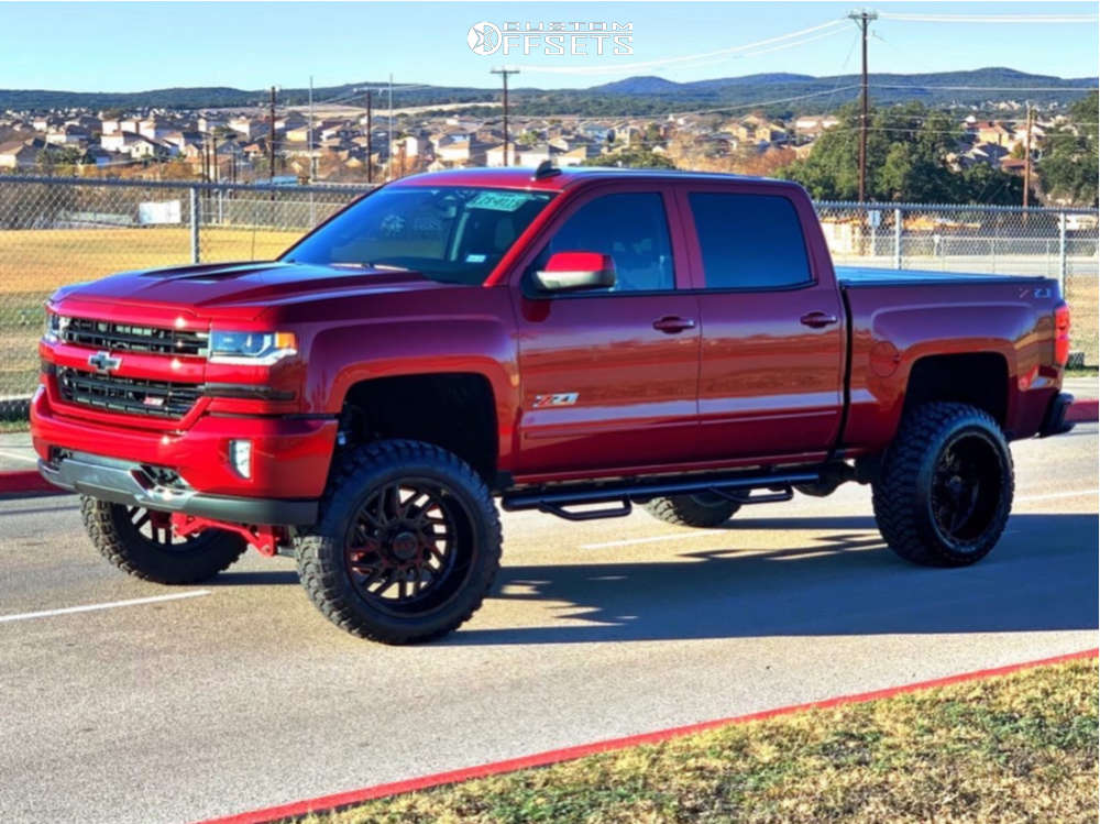 2018 Chevrolet Silverado 1500 with 22x12 -44 TIS 544B and 35/12.5R22 ...