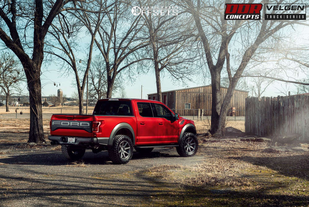 2018 Ford Raptor with 20x10 -5 Velgen Vft8 and 35/12.5R20 Nitto Trail ...