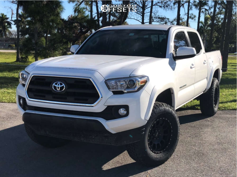 2017 Toyota Tacoma with 17x8.5 0 Pro Comp Series 34 and 285/70R17 Nitto ...