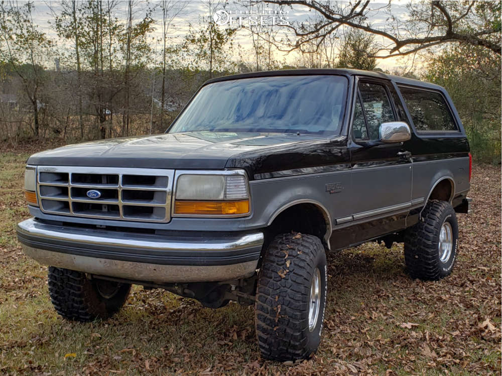 1993 Ford Bronco with 15x10 -47 Pro Comp 69 and 33/12.5R15 BFGoodrich ...