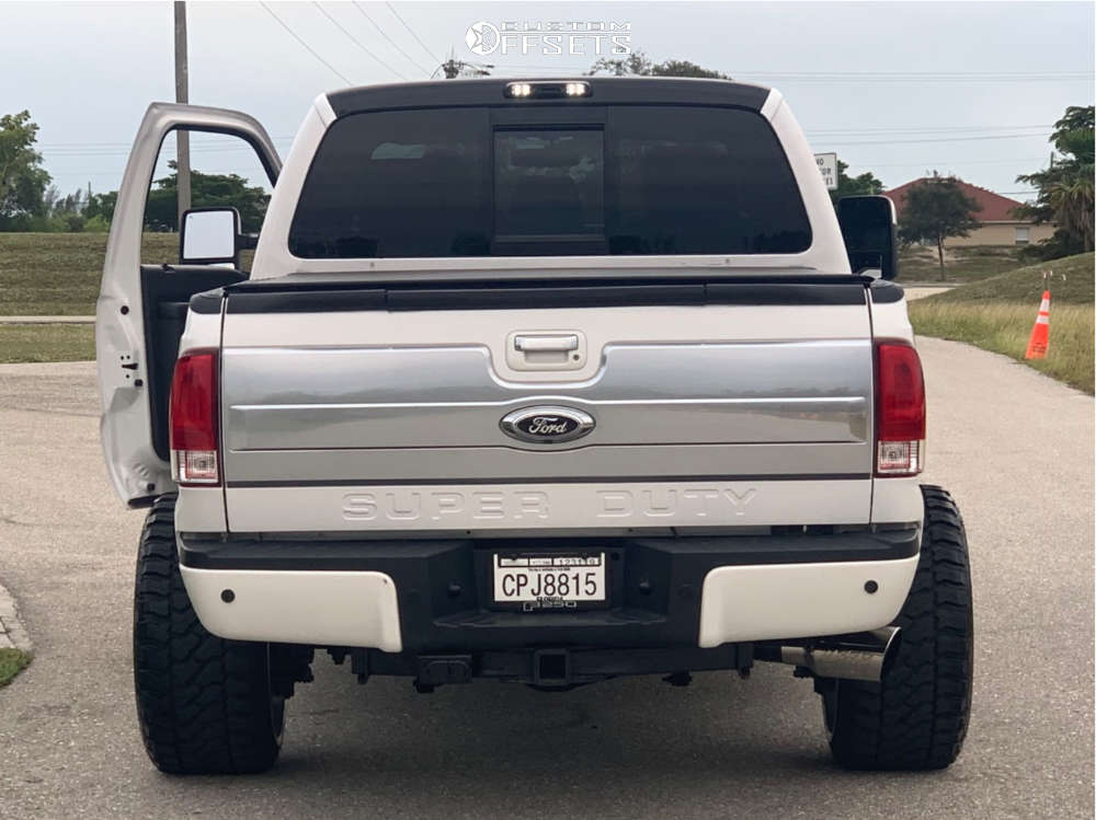 2013 Ford F-250 with 24x14 -76 Dropstars Forged F60p1 and 33/14.5R24 ...