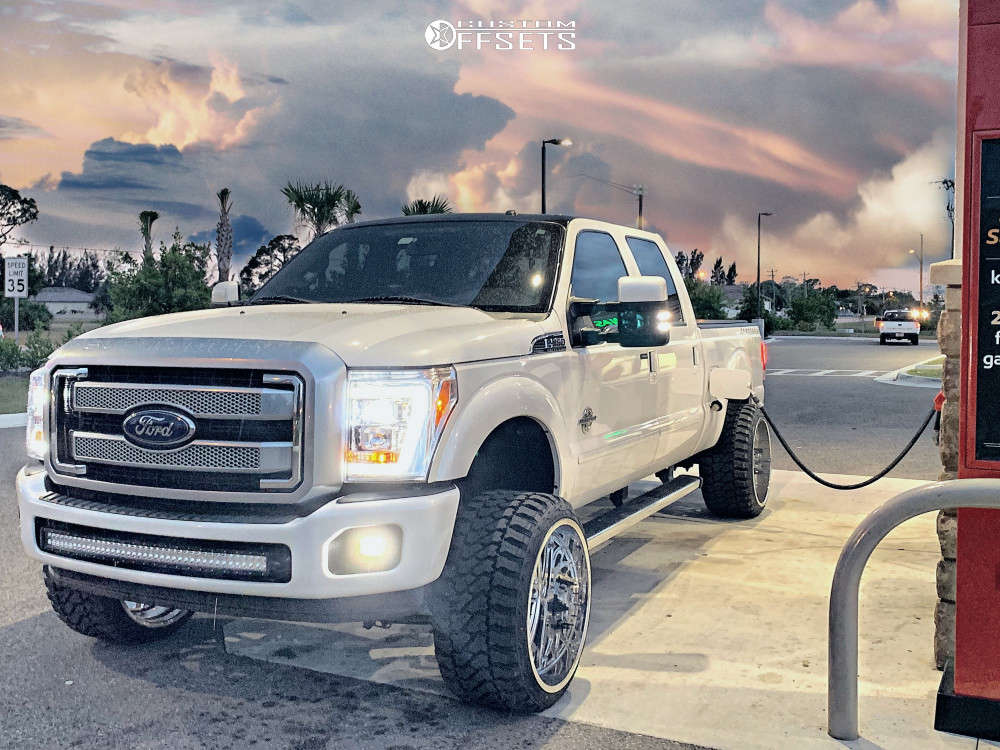 2013 Ford F-250 with 24x14 -76 Dropstars Forged F60p1 and 33/14.5R24 ...