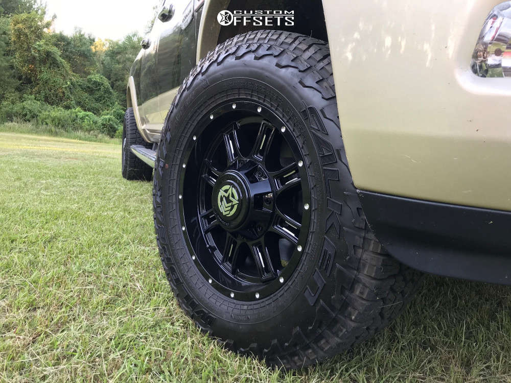 2014 Ram 2500 with 18x9 -12 Anthem Off-Road Instigator and 275/70R18 ...