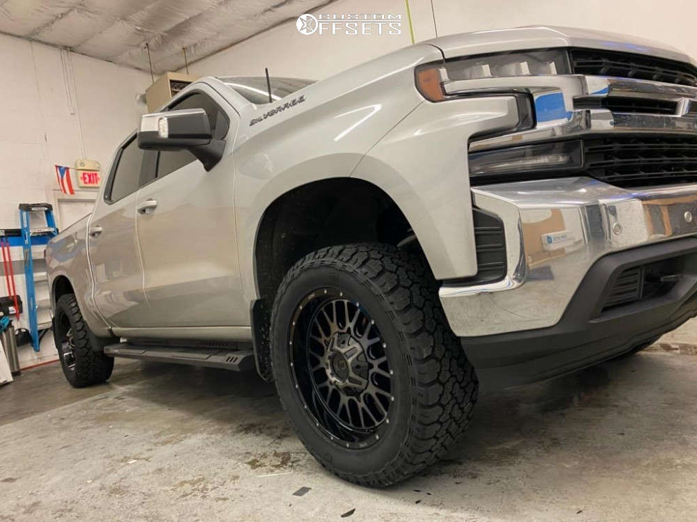 2019 Chevrolet Silverado 1500 with 20x9 0 XD Xd842 and 33/12.5R20 ...