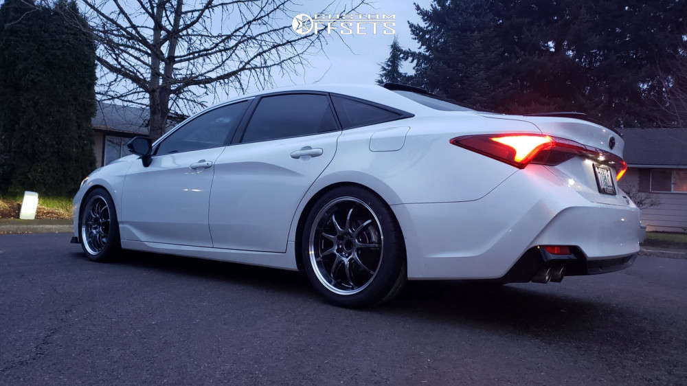 2019 Toyota Avalon with 19x8.5 38 Work D9r and 245/40R19 Federal SS595 ...