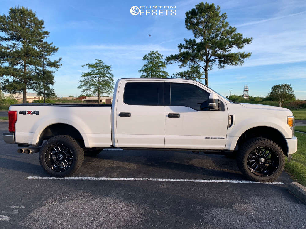 2017 Ford F-250 Super Duty with 22x10 -25 Hostile Gauntlet and 35/12 ...