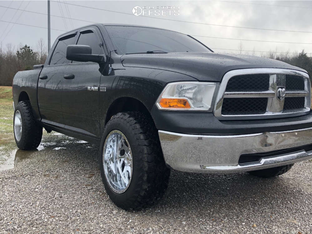 2010 Dodge Ram 1500 with 20x12 -44 Savage Offroad Sa01 and 35/12.5R20 ...