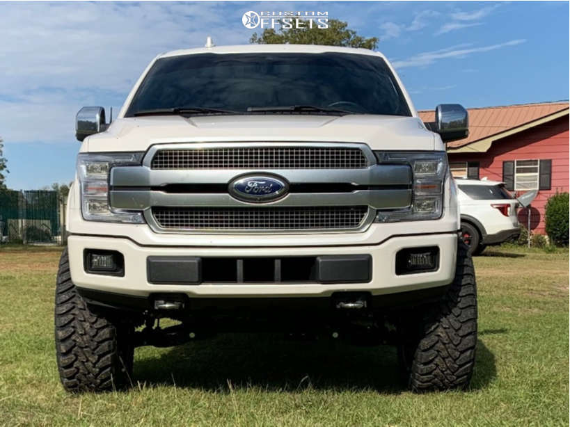 2019 Ford F-150 with 22x10 -25 Dropstars 654mb and 35/12.5R22 Toyo ...