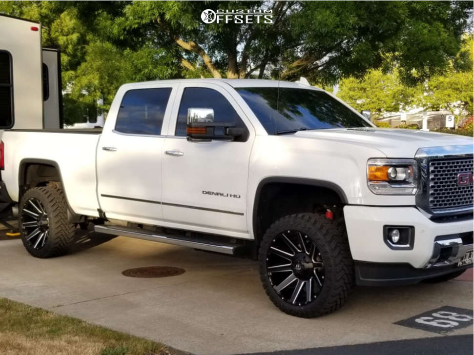 2016 GMC Sierra 2500 HD with 22x10 -18 Fuel Contra and 33/12.5R22 ...