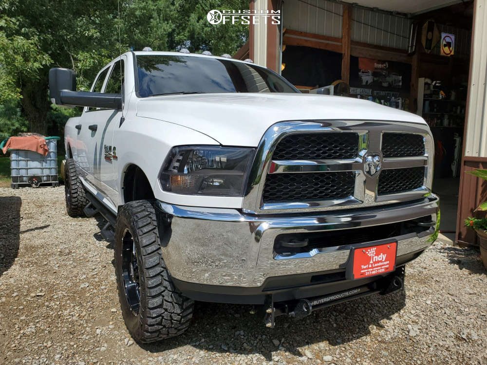 2018 Ram 3500 with 20x9 10 Ultra Carnage and 35/12.5R20 Mastercraft ...