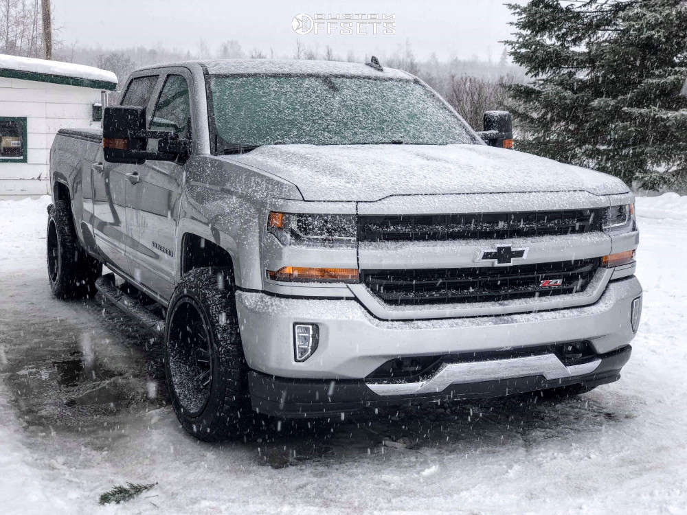 2018 Chevrolet Silverado 1500 with 20x12 -44 Fast HD Twisted and 33/12 ...