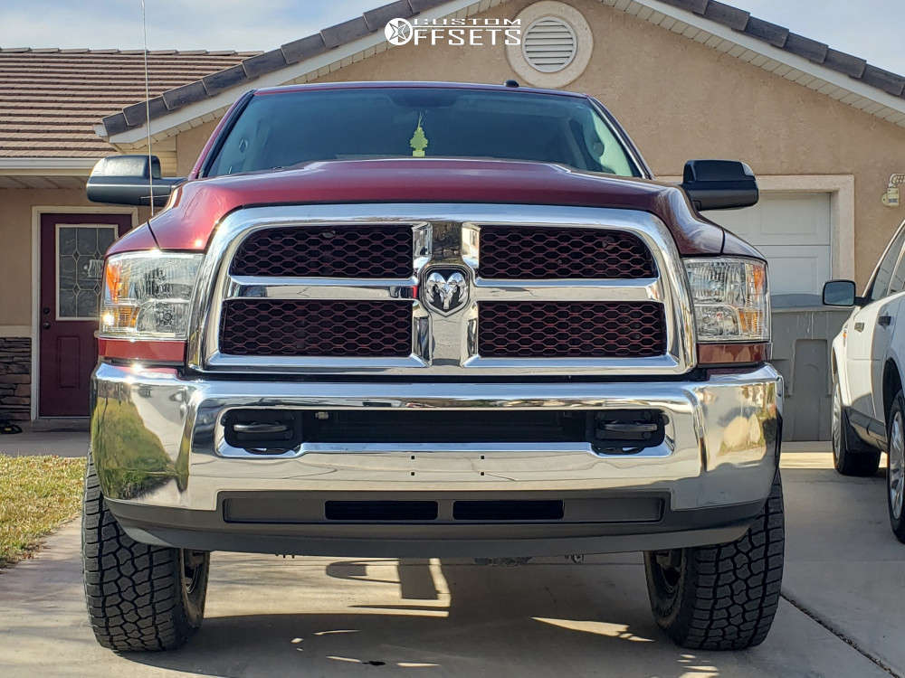 2018 Ram 2500 with 18x9 12 Ultra Tempest and 35/12.5R18 Milestar ...