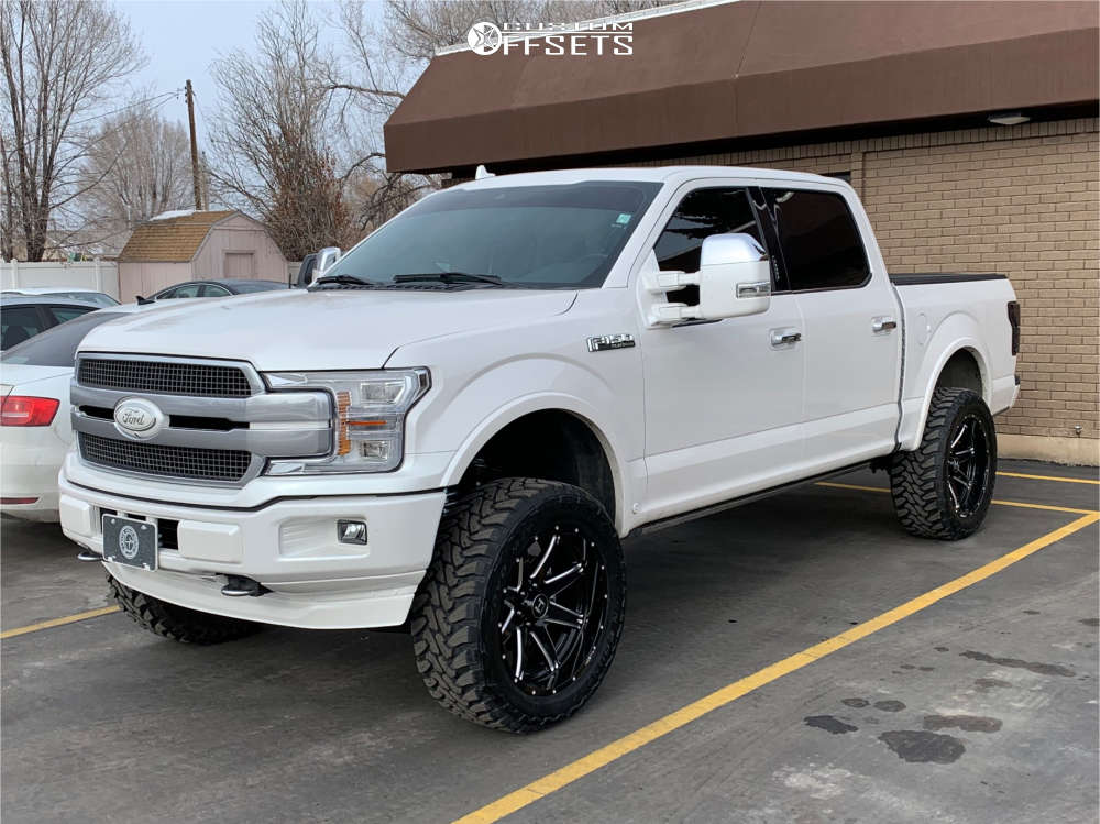 2019 Ford F-150 with 22x10 -25 Hostile Alpha and 35/12.5R22 Toyo Tires ...