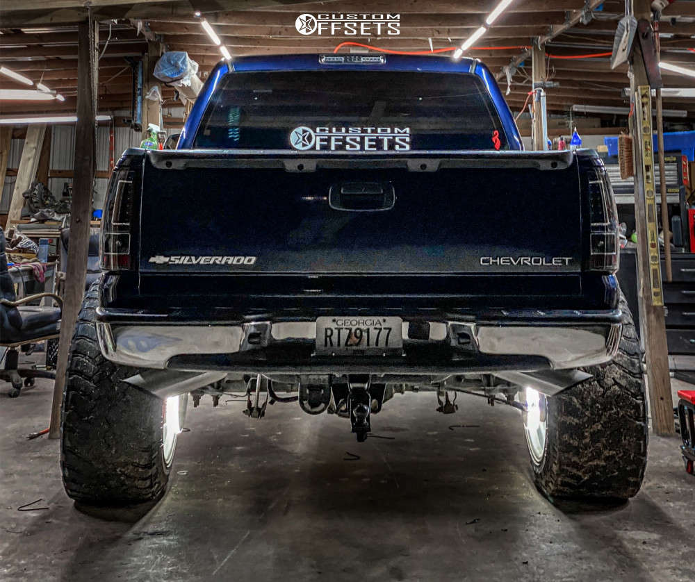 2005 Chevrolet Silverado 1500 with 24x14 -76 RBP Atomic and 38/13.5R24 ...
