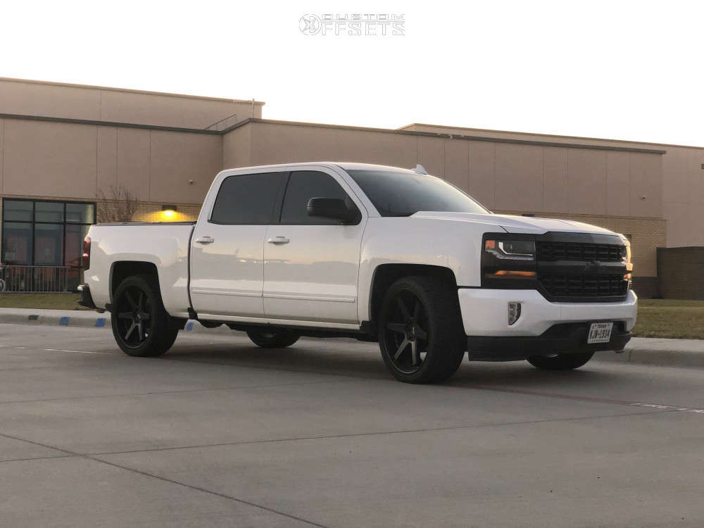 2018 Chevrolet Silverado 1500 with 24x10 30 Niche Altair and 305/35R24 ...