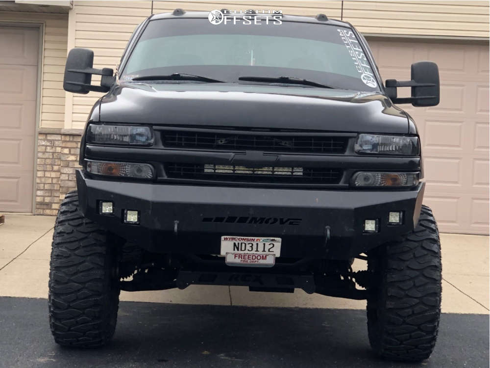 1999 Chevrolet Silverado 1500 with 18x9 -12 XD Misfit and 37/13.5R18 ...