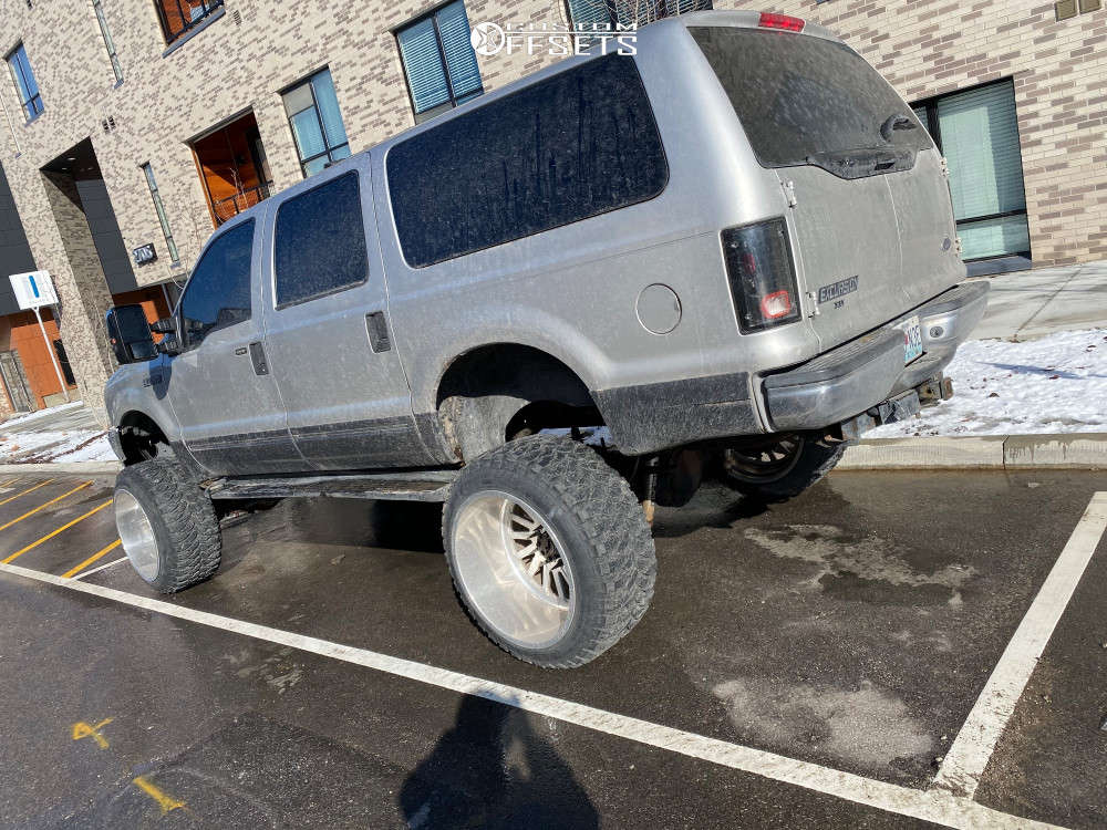 2003 Ford Excursion with 24x16 -101 Fuel Forged Ff16 and 37/13.5R24 ...