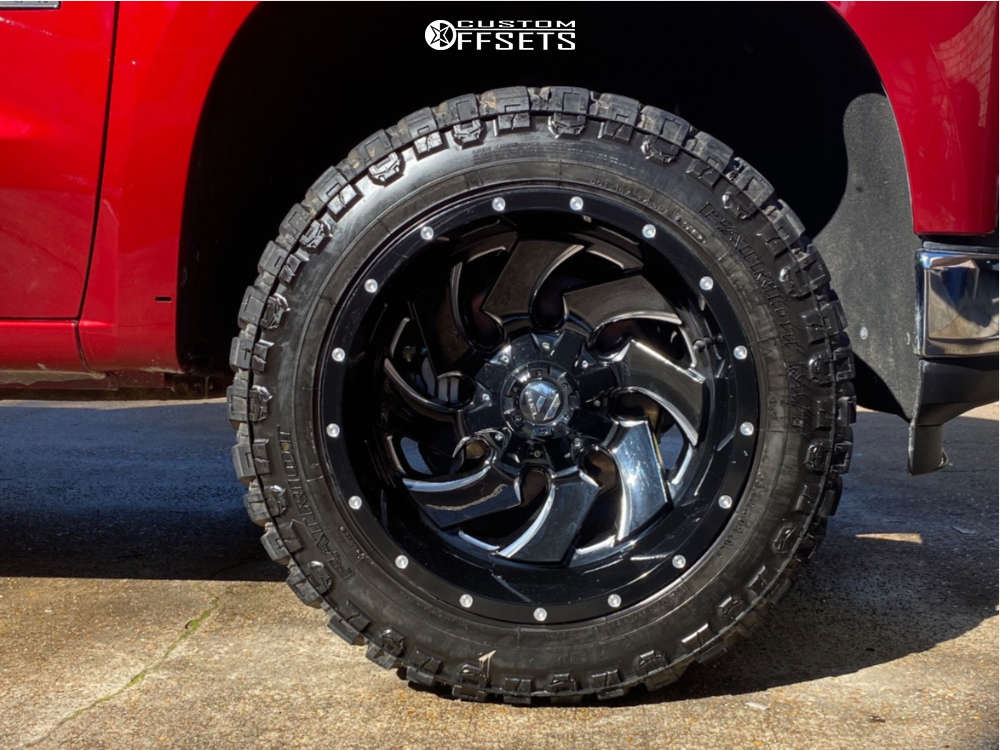2019 Chevrolet Silverado 1500 with 20x12 -44 Fuel Cleaver and 33/12 ...