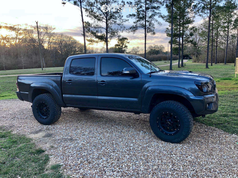 2013 Toyota Tacoma with 17x9 -6 Pro Comp Series 41 and 285/70R17 Nitto ...