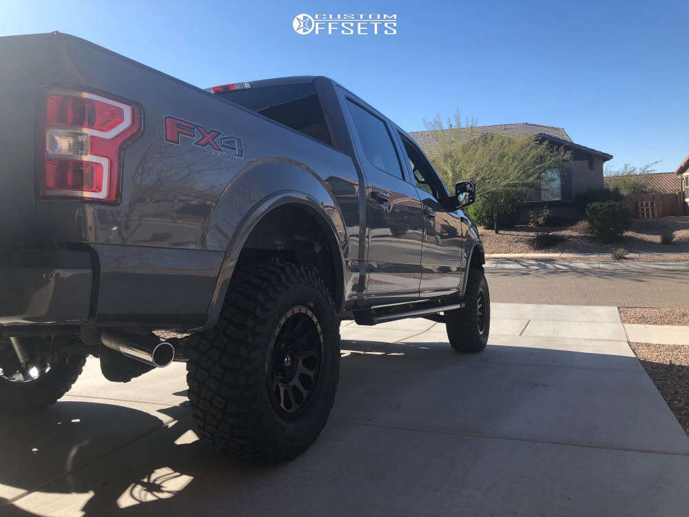 2019 Ford F-150 with 18x9 1 Fuel Vector and 35/12.5R18 BFGoodrich Mud ...