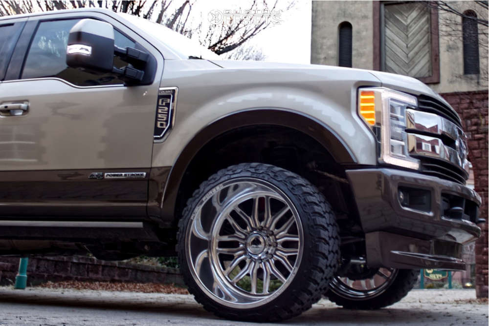 2017 Ford F-250 Super Duty with 22x12 -51 Fuel Forged Ff66 and 33/14 ...