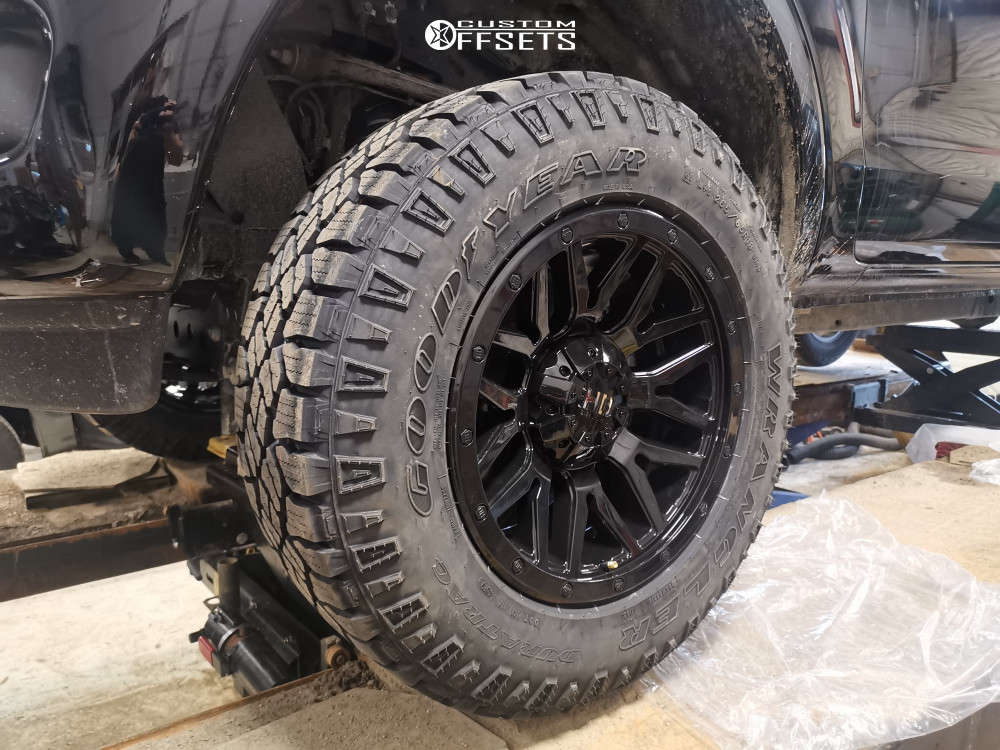2020 Ford Ranger with 18x9 Fast HD Menace and 265/65R18 Goodyear ...