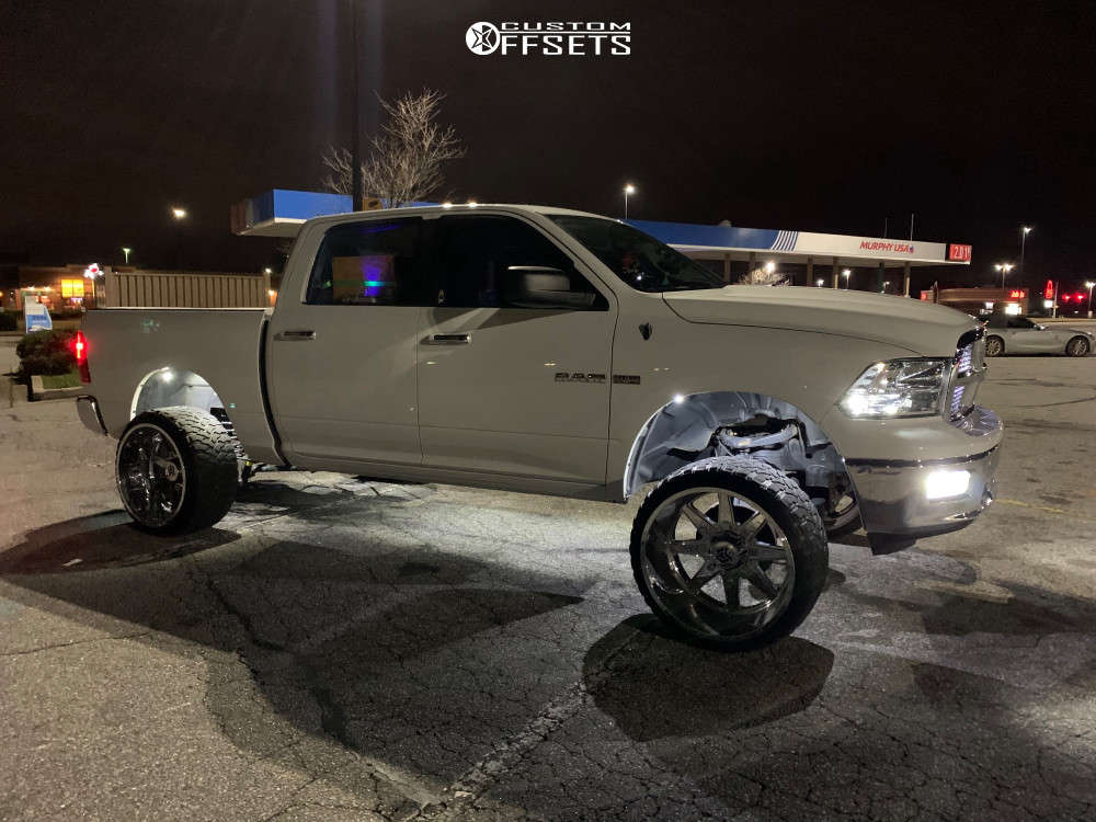 2012 Ram 1500 with 24x14 -76 Dropstars 655c and 33/12.5R24 RBP Repulsor ...