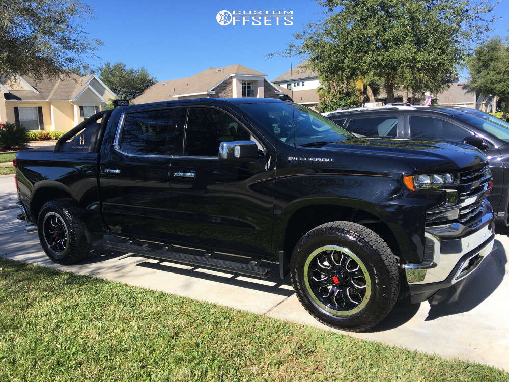 2019 Chevrolet Silverado 1500 with 20x9 -12 Havok H108 and 275/60R20 ...