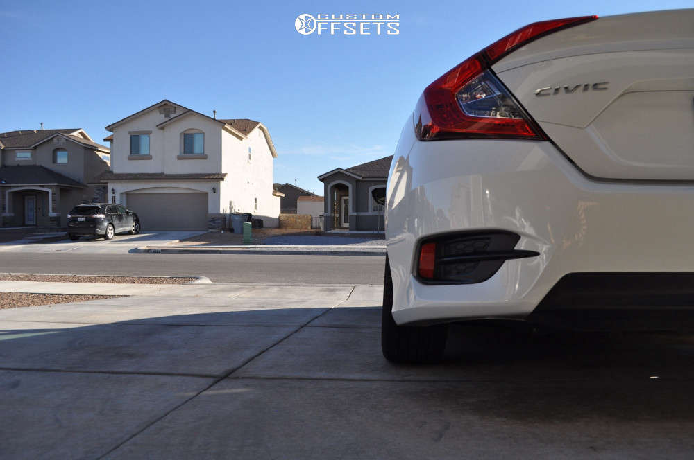 2017 Honda Civic with 18x8 45 Drag Concepts R16 and 225/40R18 Milestar ...