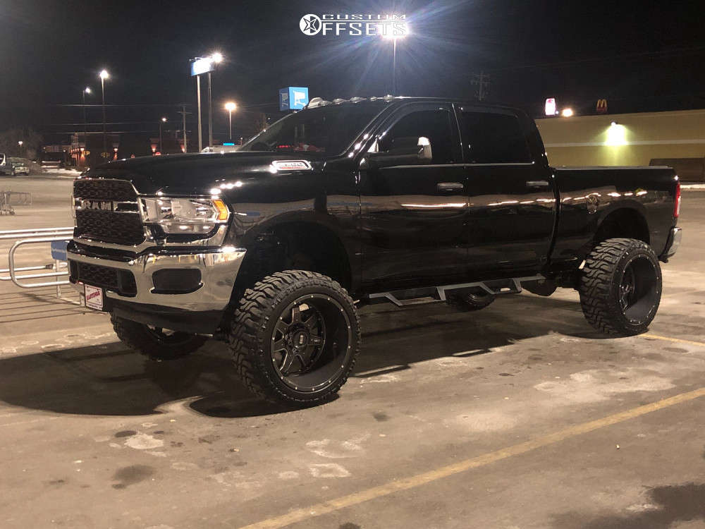 2019 Ram 2500 with 24x14 -76 Grid Gd01 and 37/13.5R24 Federal Xplora M ...