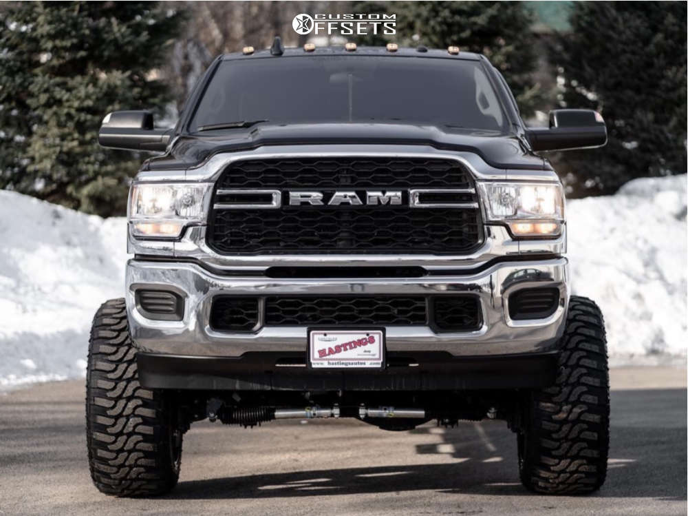 2019 Ram 2500 with 24x14 -76 Grid Gd01 and 37/13.5R24 Federal Xplora M ...