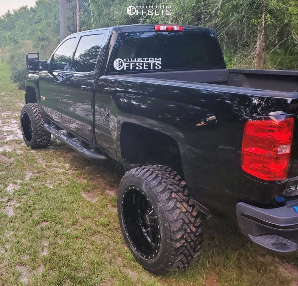 2018 Chevrolet Silverado 2500 HD with 22x12 -44 Moto Metal MO986 and 35 ...