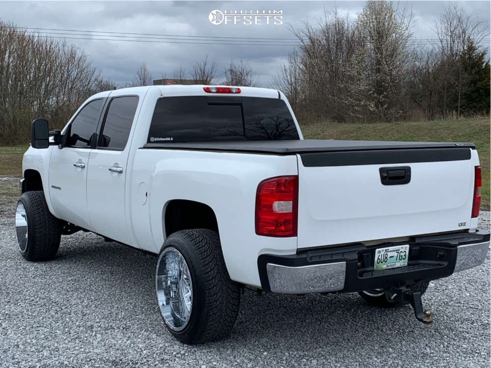 2008 Chevrolet Silverado 2500 HD with 22x14 -76 TIS 544C and 305/45R22 ...