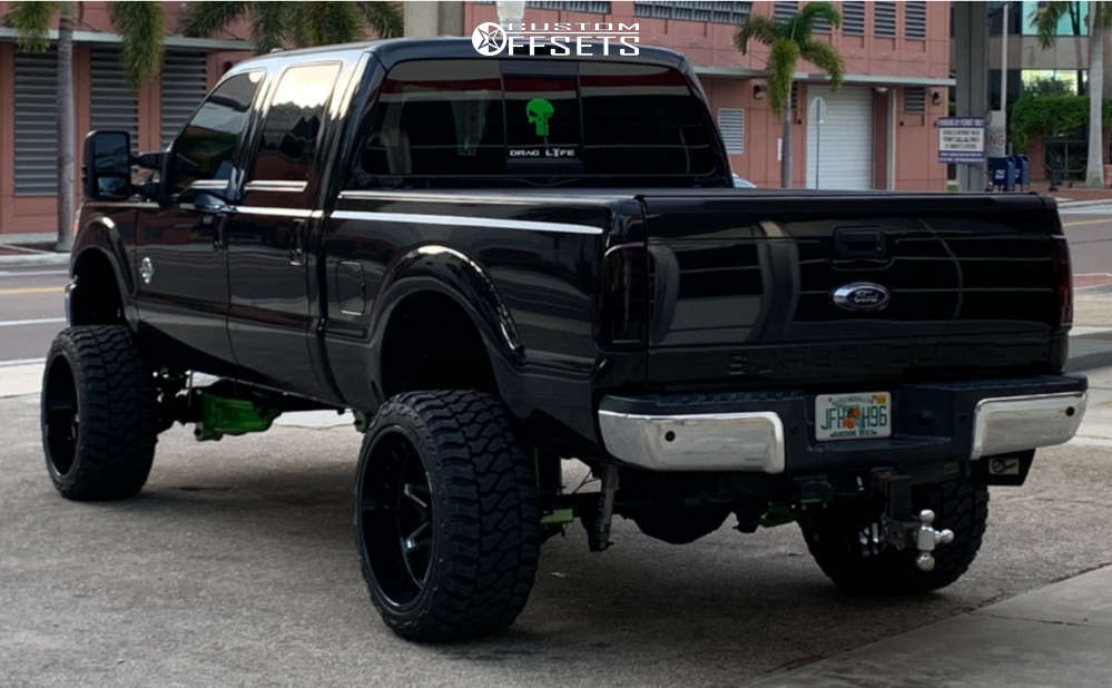 2016 Ford F-250 Super Duty with 24x14 -76 Hostile Vulcan and 35/15.5R24 ...