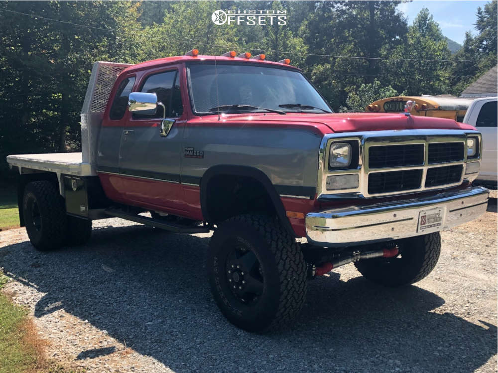1993 Dodge W350 with 16x8.25 176 XD Rockstar and 33/12.5R16 BFGoodrich ...