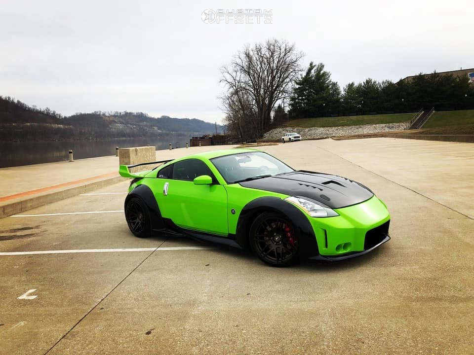 2005 Nissan 350Z with 19x9.5 22 Forgestar F14 and 235/35R19 Hankook ...