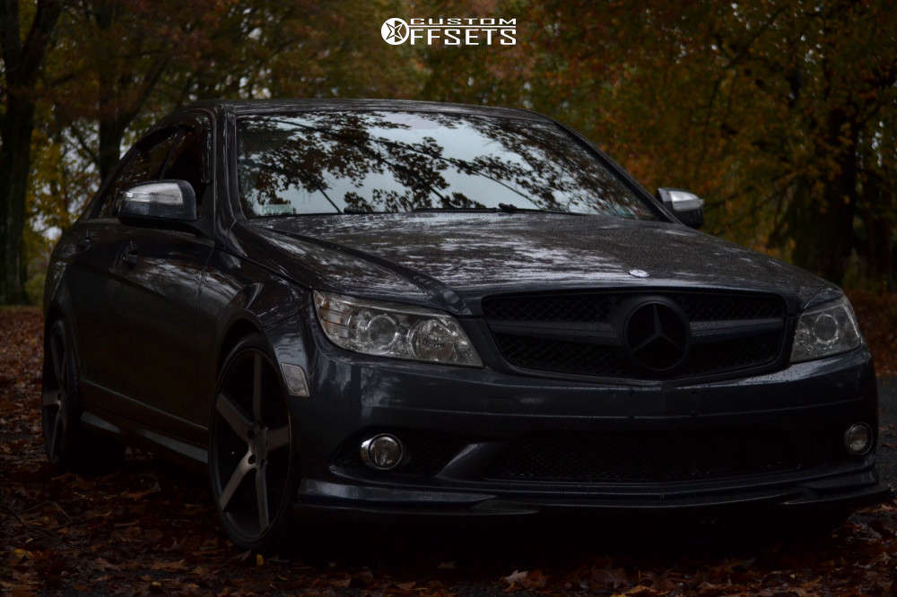 2008 Mercedes-Benz C300 with 19x8.5 42 Niche Milan and 235/35R19 ...