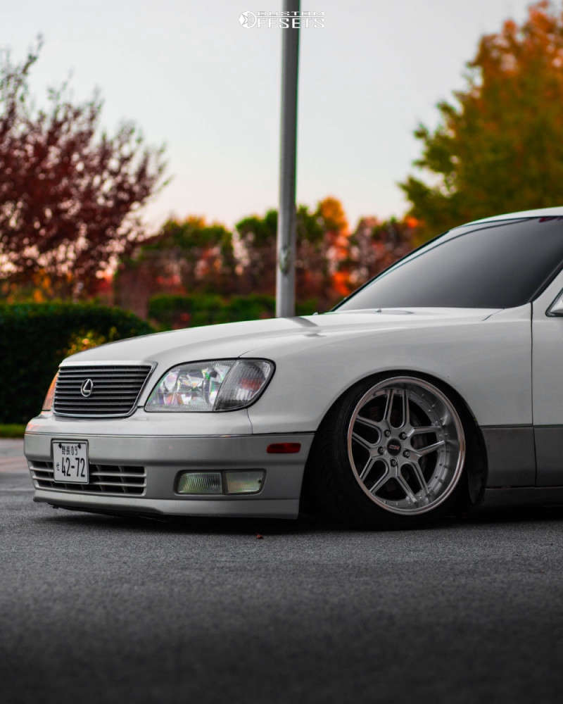 1999 Lexus LS400 with 18x10.5 22 ESR CS15 and 225/35R18 Federal SS595 ...