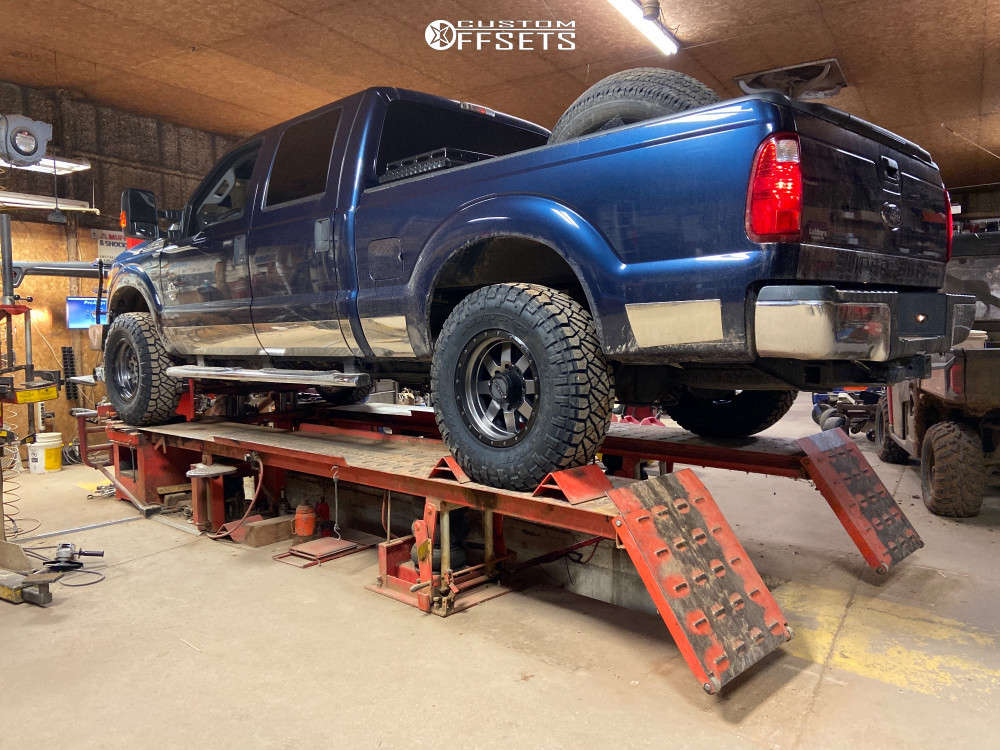 2015 Ford F-250 Super Duty with 18x9 -12 Raceline Defender and 285 ...