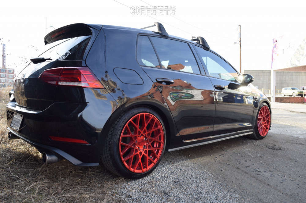 2018 Volkswagen GTI with 18x8.5 45 Rotiform Blq and 225/40R18 Pirelli ...