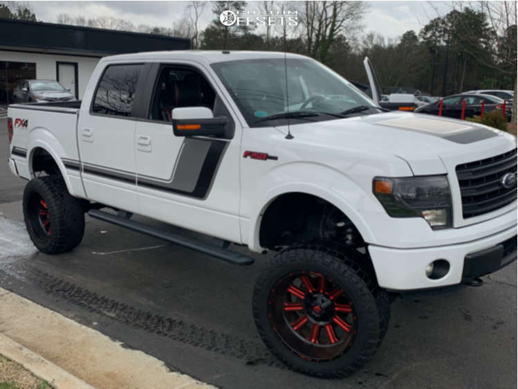 2014 Ford F-150 with 22x12 -44 Fuel Hardline and 35/12.5R22 Nitto Trail ...